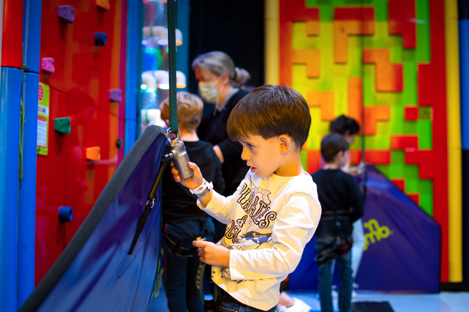 Escalade Rennes - Murs d'escalade, Encadrement pro - KAMPUS137