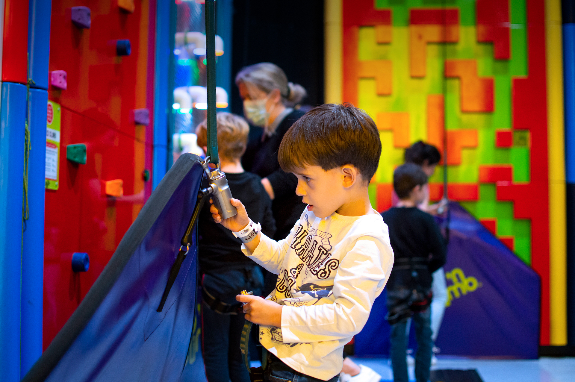 Escalade Rennes - Murs d'escalade, Encadrement pro - KAMPUS137